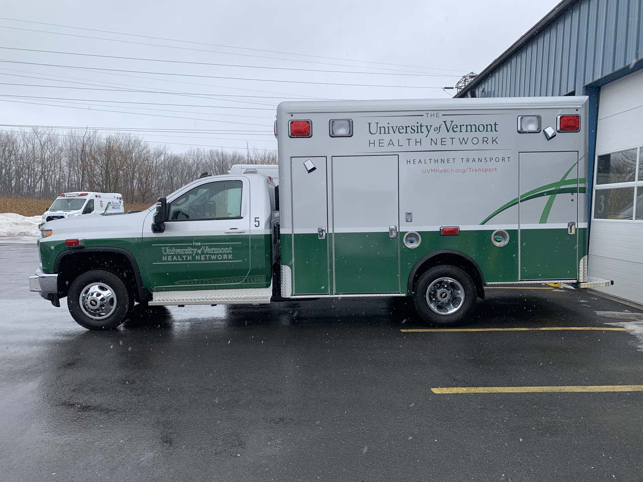 UVM TAKES DELIVERY OF CHEVY T-1 CRESTLINE CCL150! – North Eastern ...